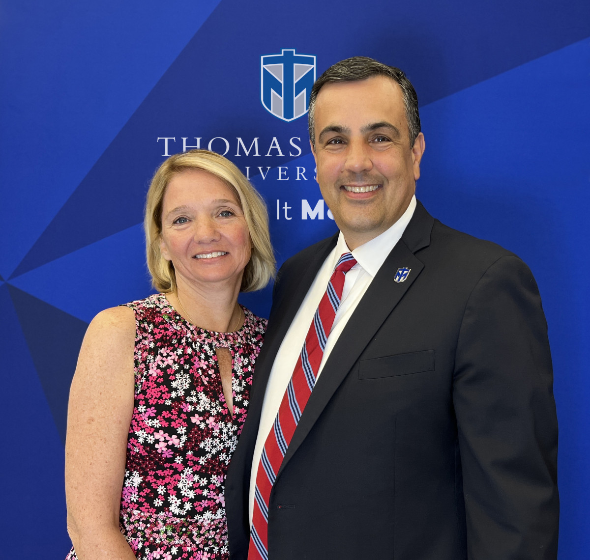 Martinis & Mistletoe 2023 | ClickBid Mobile Bidding