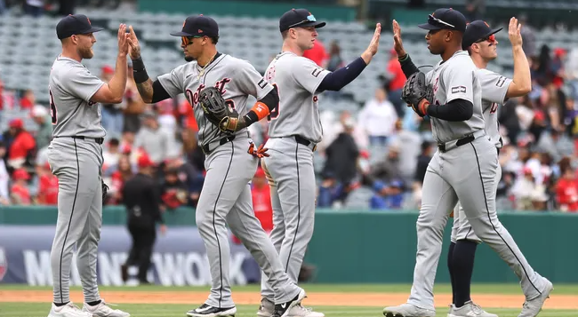 Detroit Cristo Rey High School | ClickBid Mobile Bidding