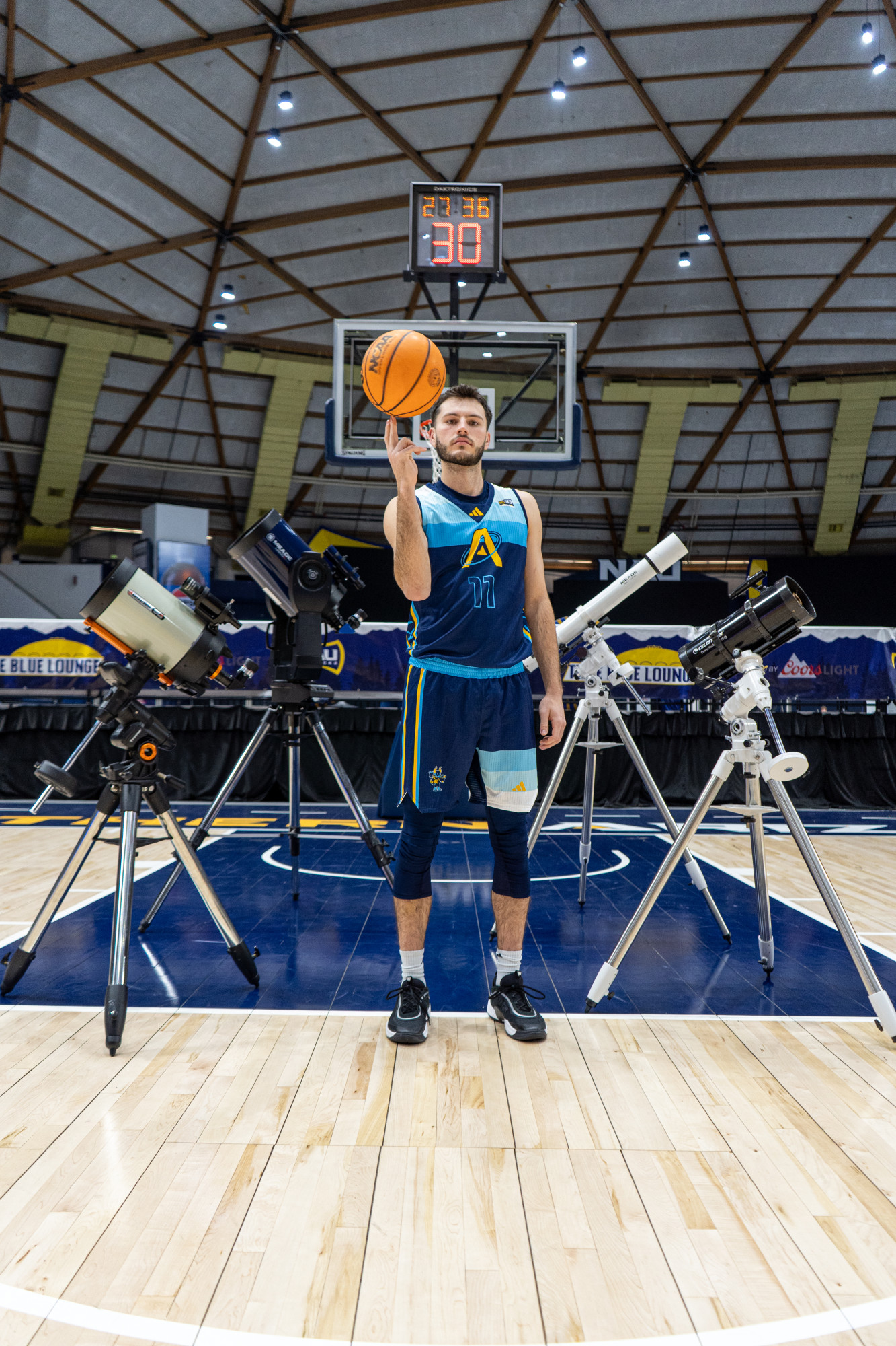 Astrojacks Auction | Volleyball | ClickBid Mobile Bidding